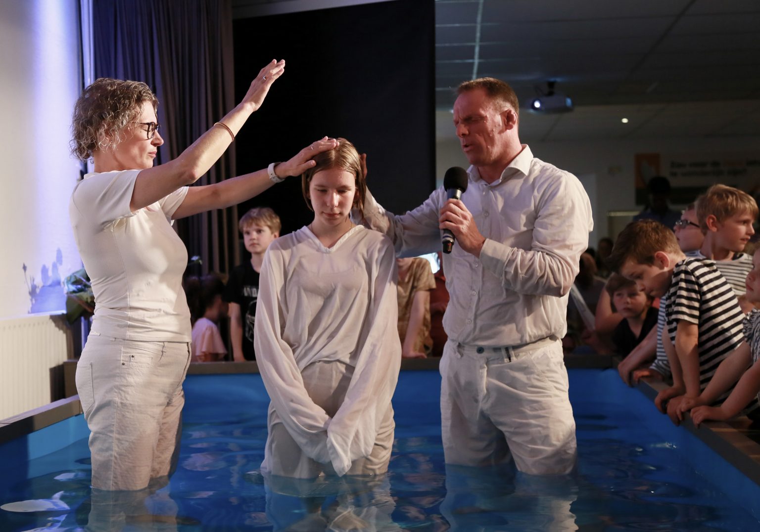 Dopen - Pinkstergemeente Morgenstond